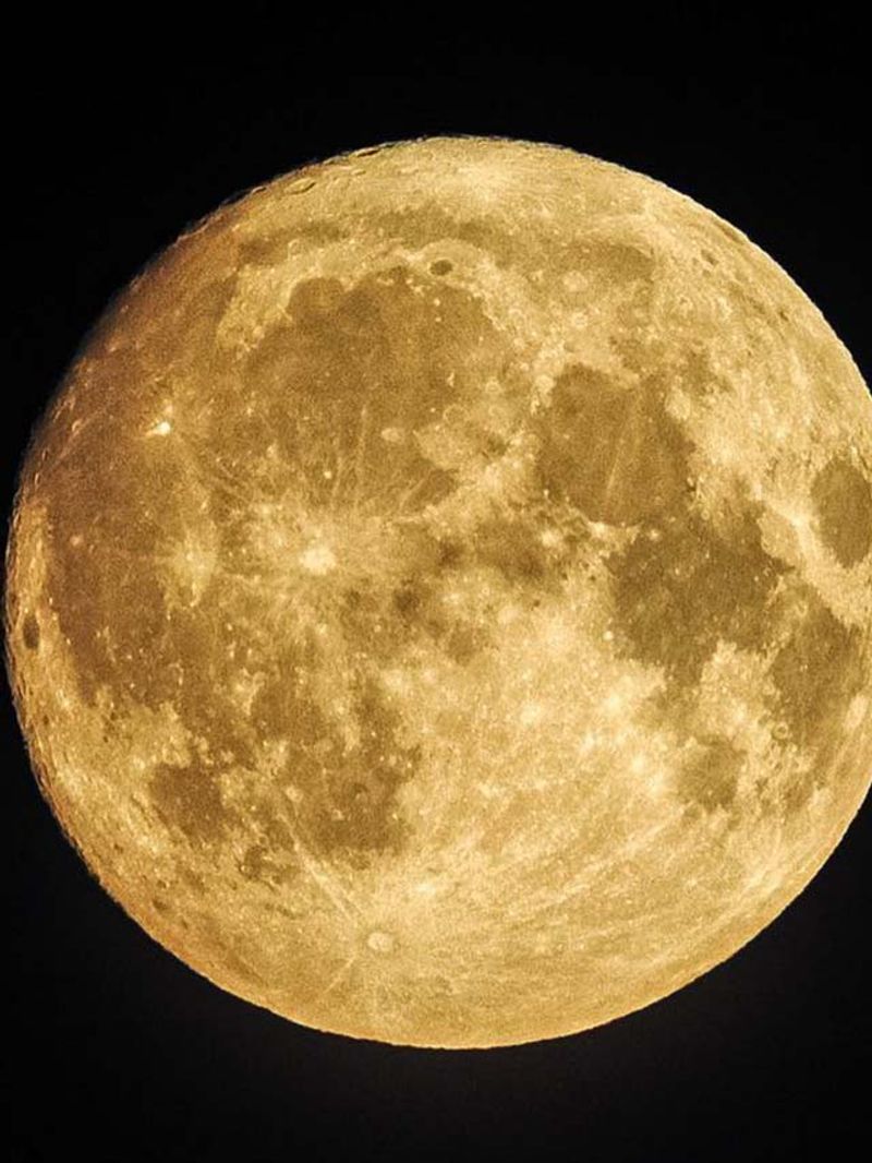 New moon to Full moon: Find out what each stage of the moon is called