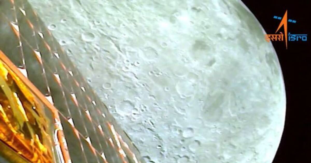 Chandrayaan-1 data analysis illuminates origins of lunar water, say ... Chandrayaan-1 data analysis illuminates origins of lunar water, say ...