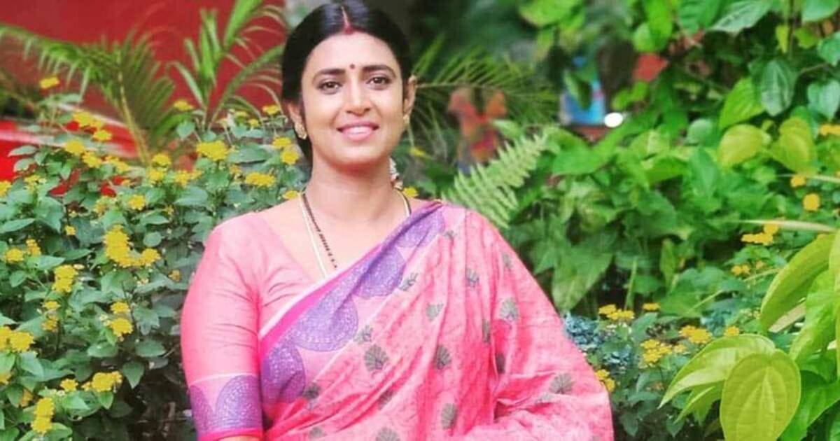 வரும் நாடாளுமன்ற தேர்தலில் திமுக வெற்றி பெற அதிக வாய்ப்பு : நடிகை ...