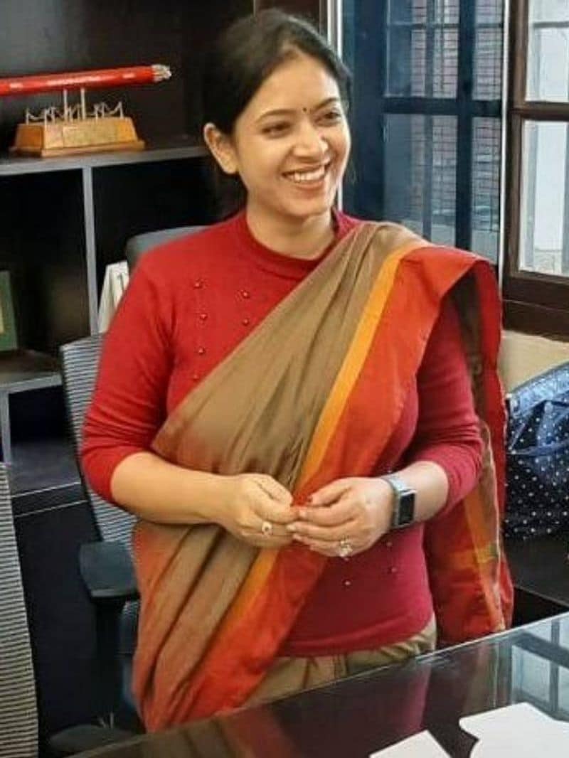 Tanu Jain's Multifaceted Career: Doctor, IAS, and Entrepreneur