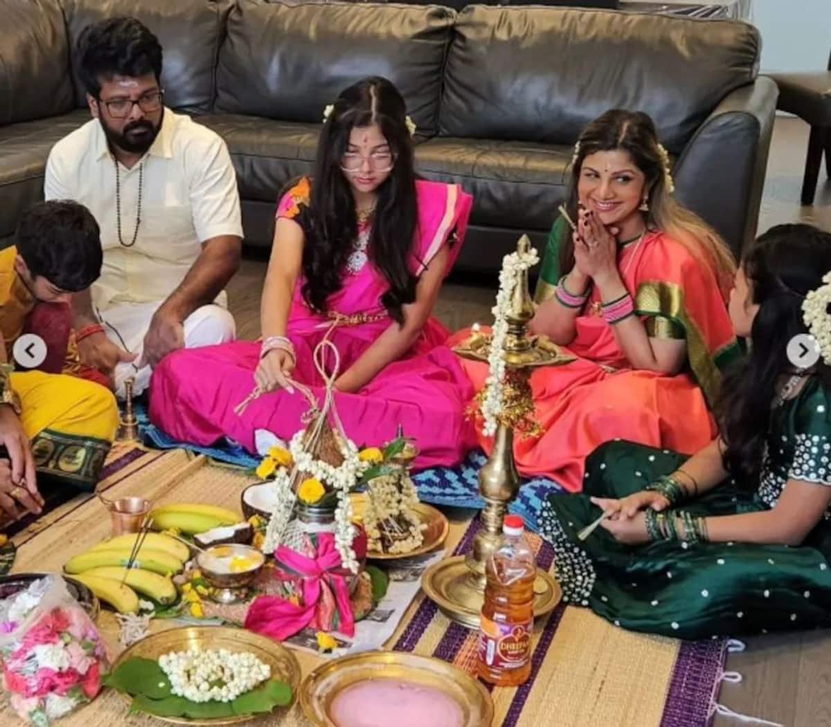 Actress Rambha Family Photos : அம்மாவை விட உயரமா வளர்ந்துட்டாங்களே ...