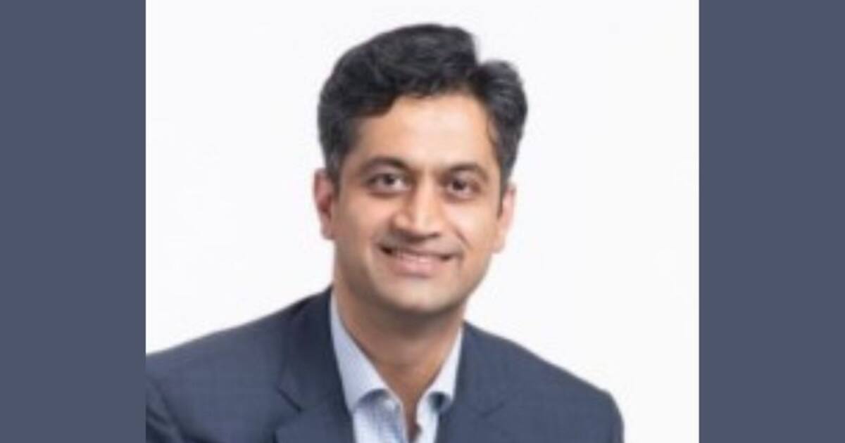 This IIT-IIM alumnus is the CEO of a company worth Rs 2,51,000 crore