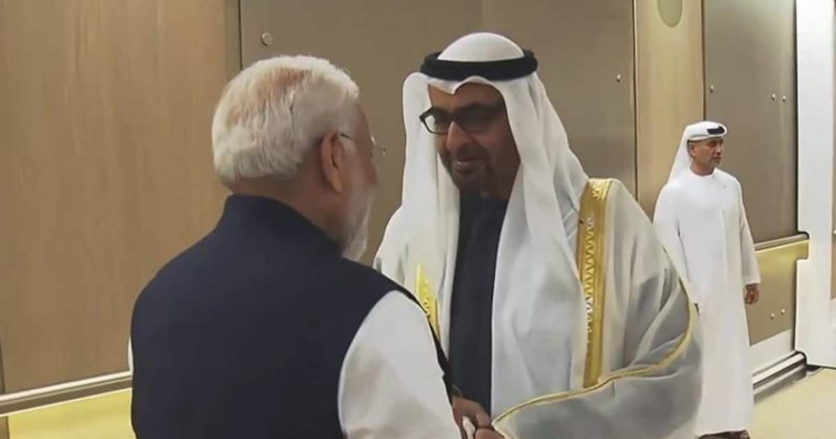 PM Modi arrives in Abu Dhabi; welcomed by UAE President Al Nahyan (WATCH)
