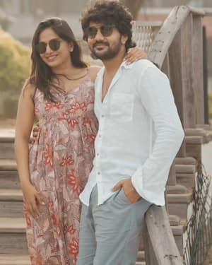 Kavin Monicka David valentines Day photos : மனைவி மோனிகா டேவிட் உடன் ...