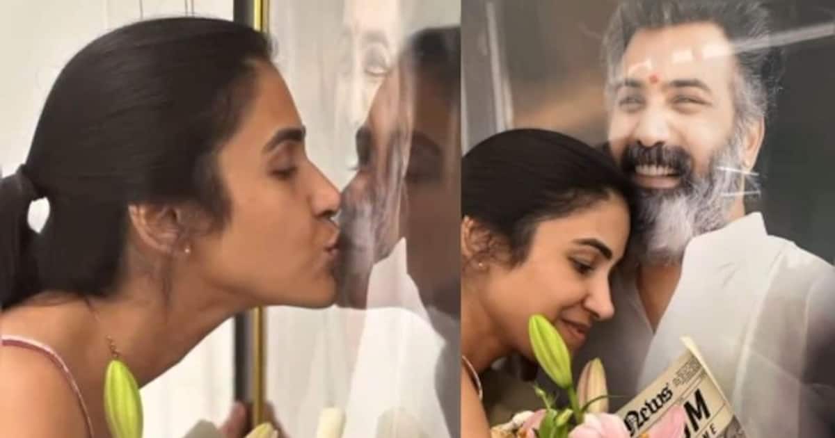 Alekhya Reddy kiss Her Husband Late Taraka Ratna Photo NSK