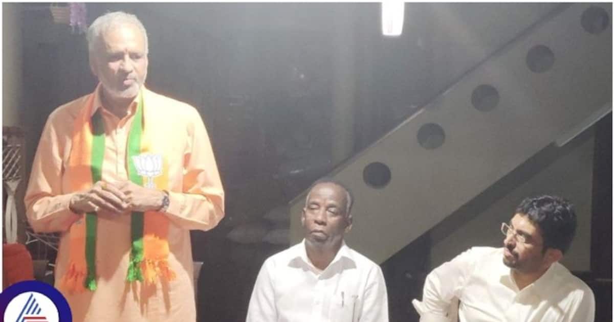 ನಾನು Ananth Kumar hegde ಅಣ್ತಮ್ಮ ಇದ್ದಂಗೆ, ಹೆಬ್ಬಾರ್ ಯಾವಕಡೆ ಗೊತ್ತಾಗ್ತಿಲ್ಲ ...