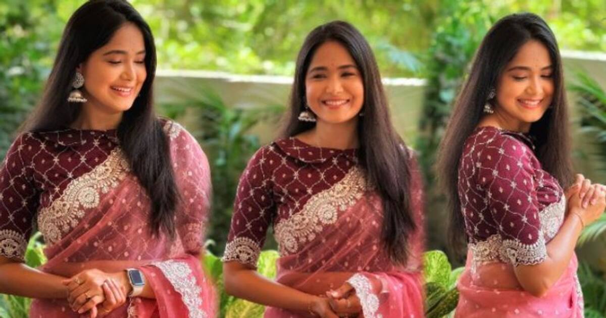 Serial Actress Mokshitha Pai, ಪಿಂಕ್ ಸ್ಯಾರಿಯಲ್ಲಿ ಮುದ್ದಾಗಿ ನಗೆ ಬೀರಿದ ...