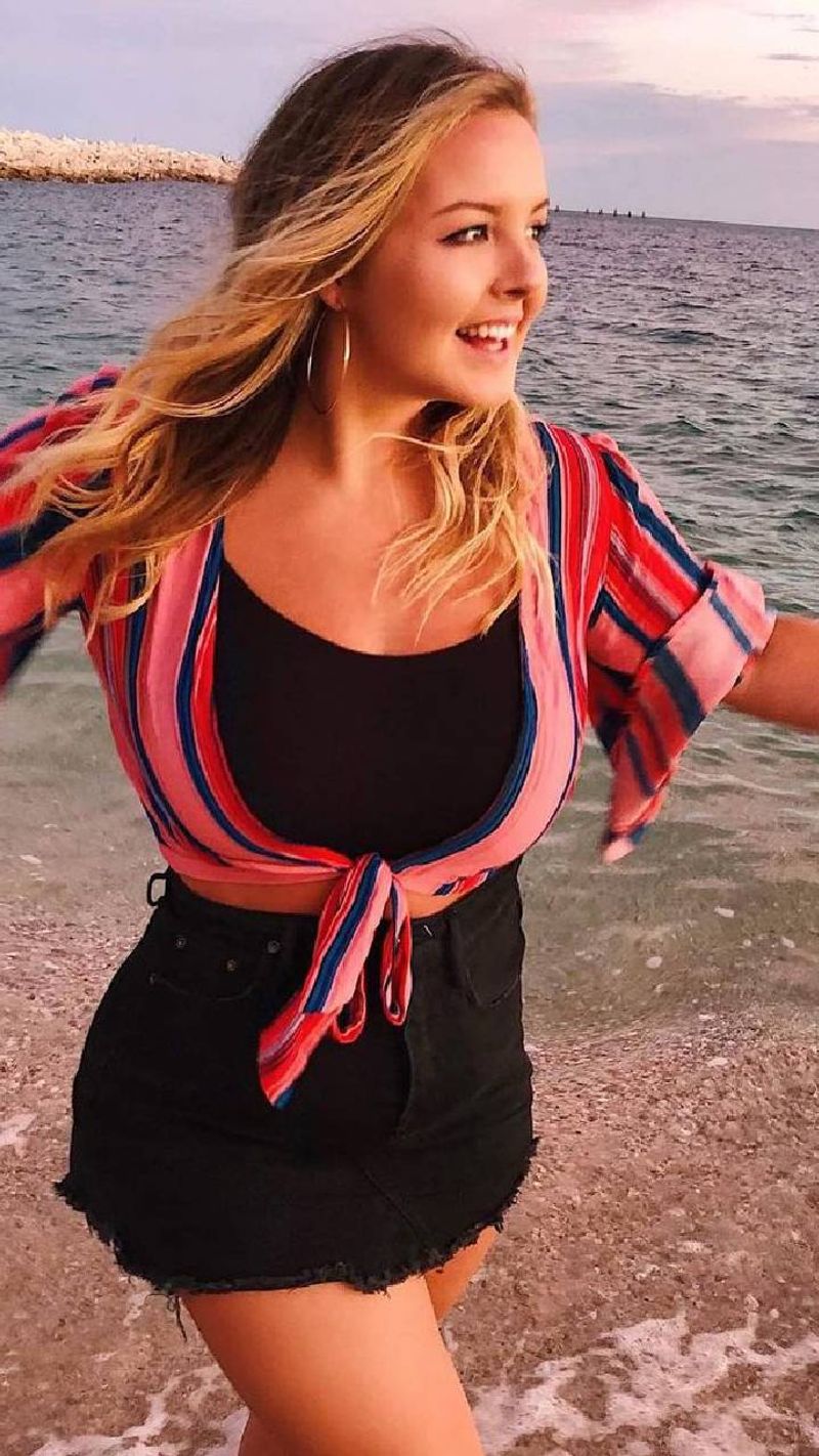 खूबसूरत टिकटॉक स्टार Maddy Baloy कैंसर से हारी, इस कैंसर ने छीन ली जान