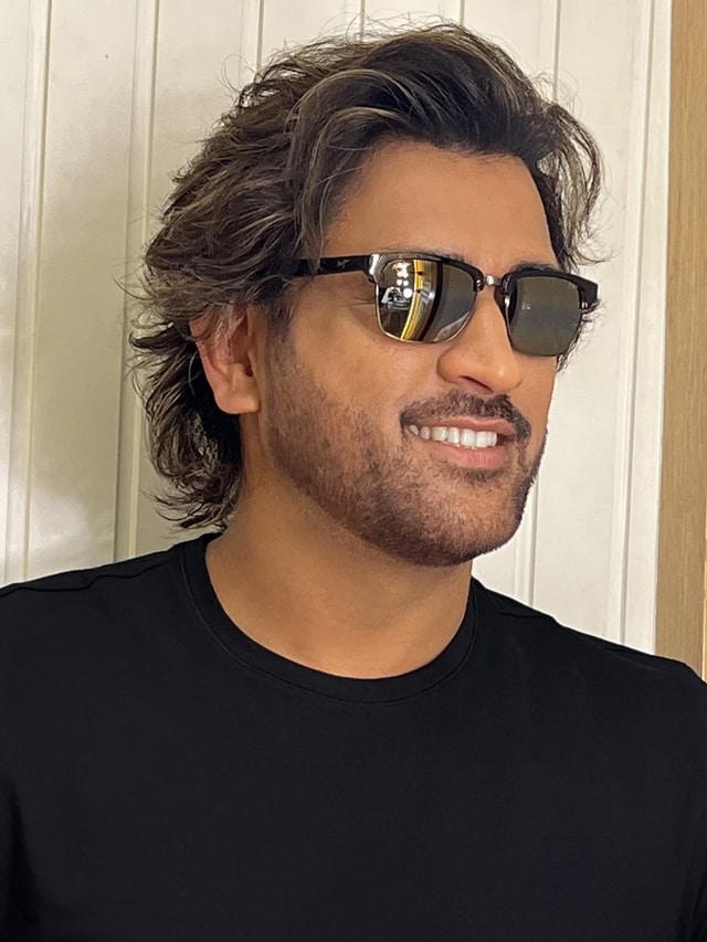 [In Photos] MS Dhoni's Iconic Hairstyles Through the Years