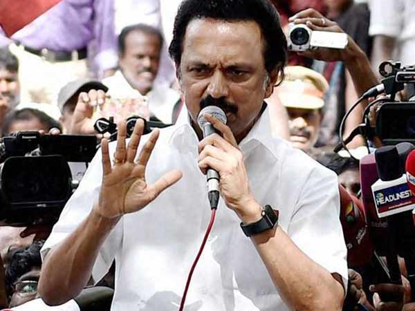 யார் இந்த மருதுகணேஷ் - வழக்கறிஞர், பத்திரிகையாளர், திமுக வேட்பாளரான கதை