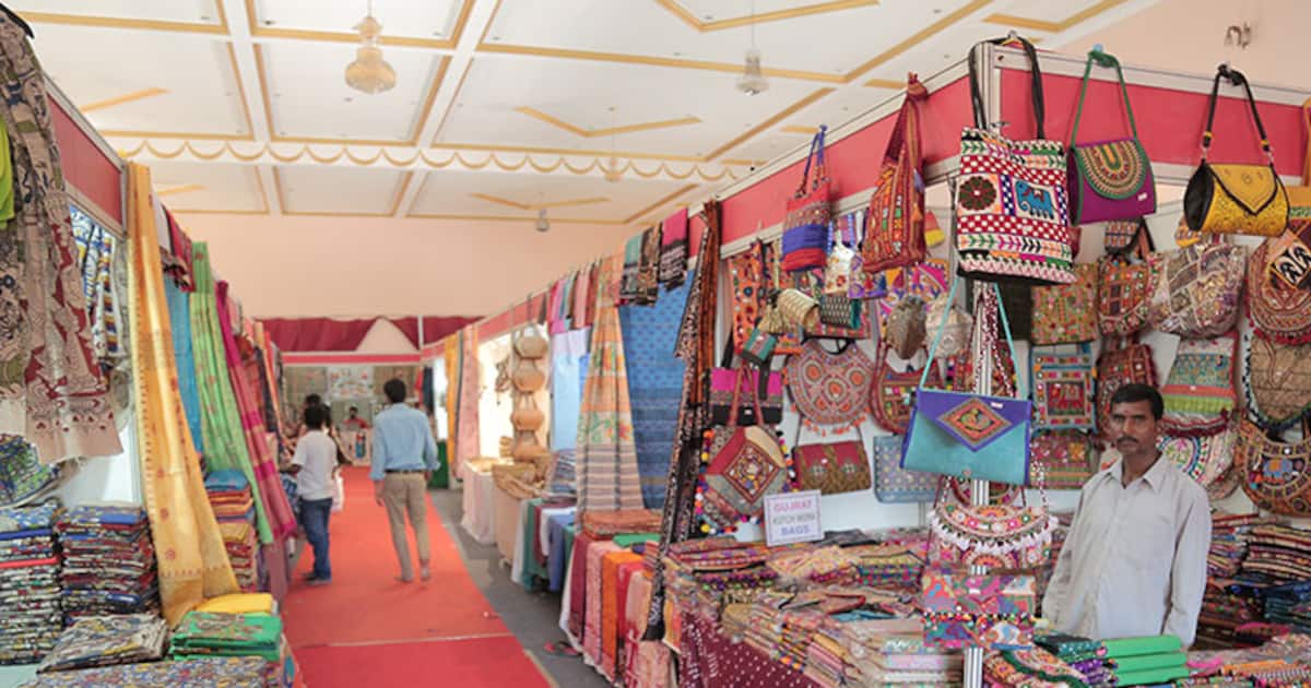 Gujarat handloom festival in Bengaluru