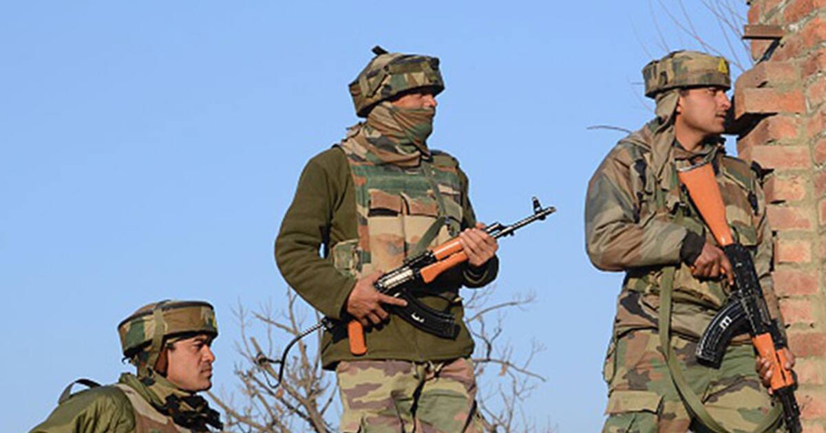 Terrorists open fire at CRPF camp in Srinagar, 1 jawan killed