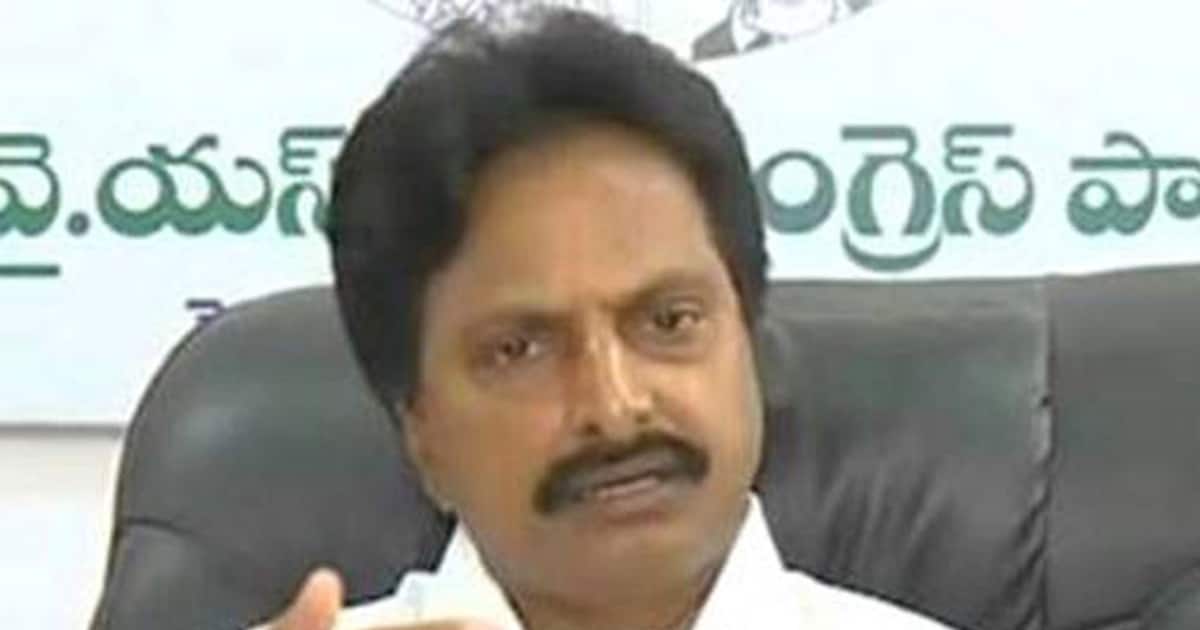 YCP suspends Gautam Reddy for his controversial remarks on Vangaveeti