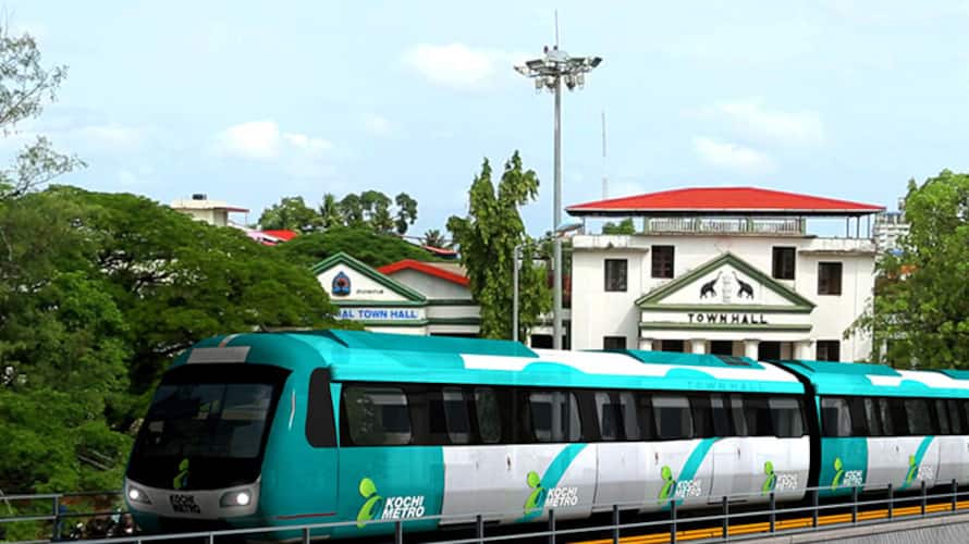 Kochi Metro first phase to be inaugurated in April